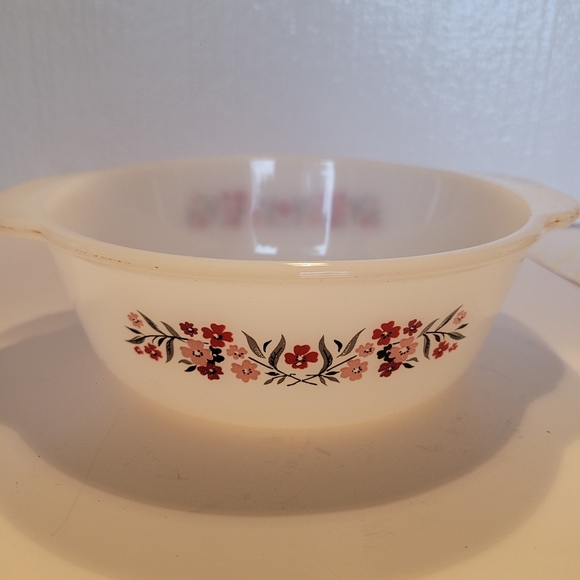 Fire King | Kitchen | Vintage Fire King Primrose Qt Casserole Dish ...